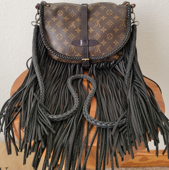 Louis Vuitton | Bags | Louis Vuitton Saumur 3 Double Saddle Messenger ...